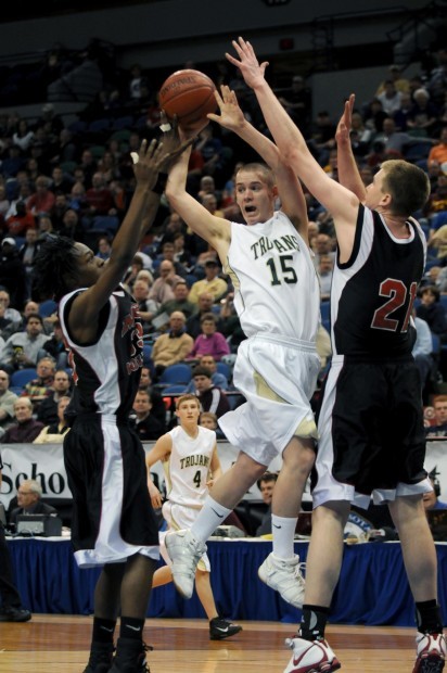 Taller, deeper Wolves wear down fiesty Rushford-Peterson | Sports ...