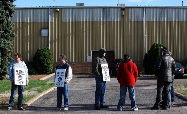 With no talks scheduled, Badger workers walk picket