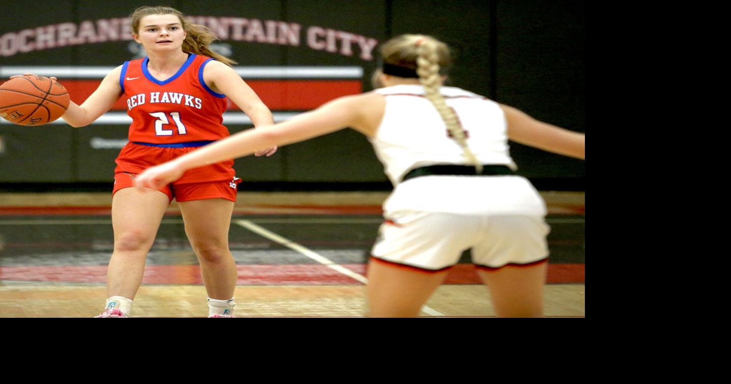 IN PHOTOS: Pirates Get Home Win Over Red Hawks