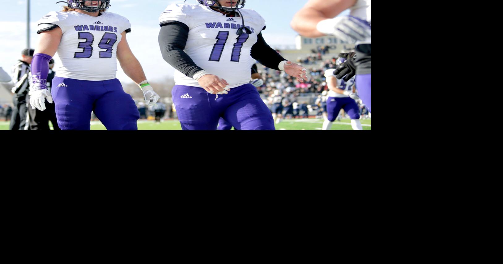 Winona State football: Warriors tabbed to finish 3rd in NSIC South ...