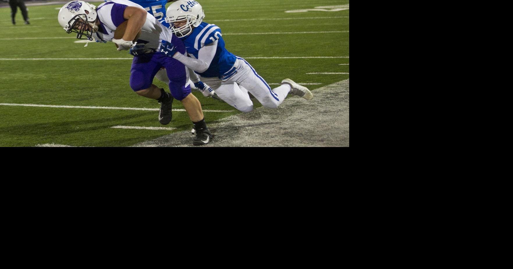 High school football: No. 6 Goodhue jumps on Cotter right from the start