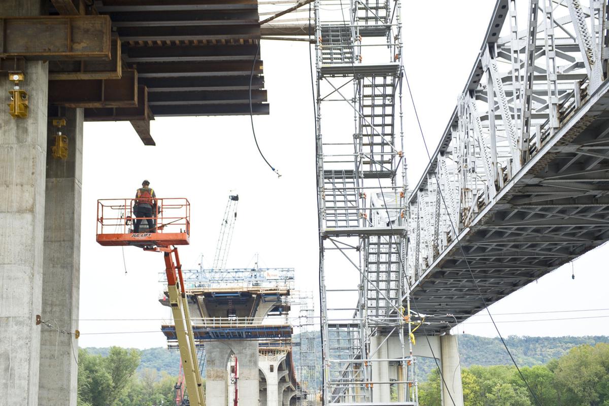 'The complexities are amazing': Area engineers tour Winona bridge ...