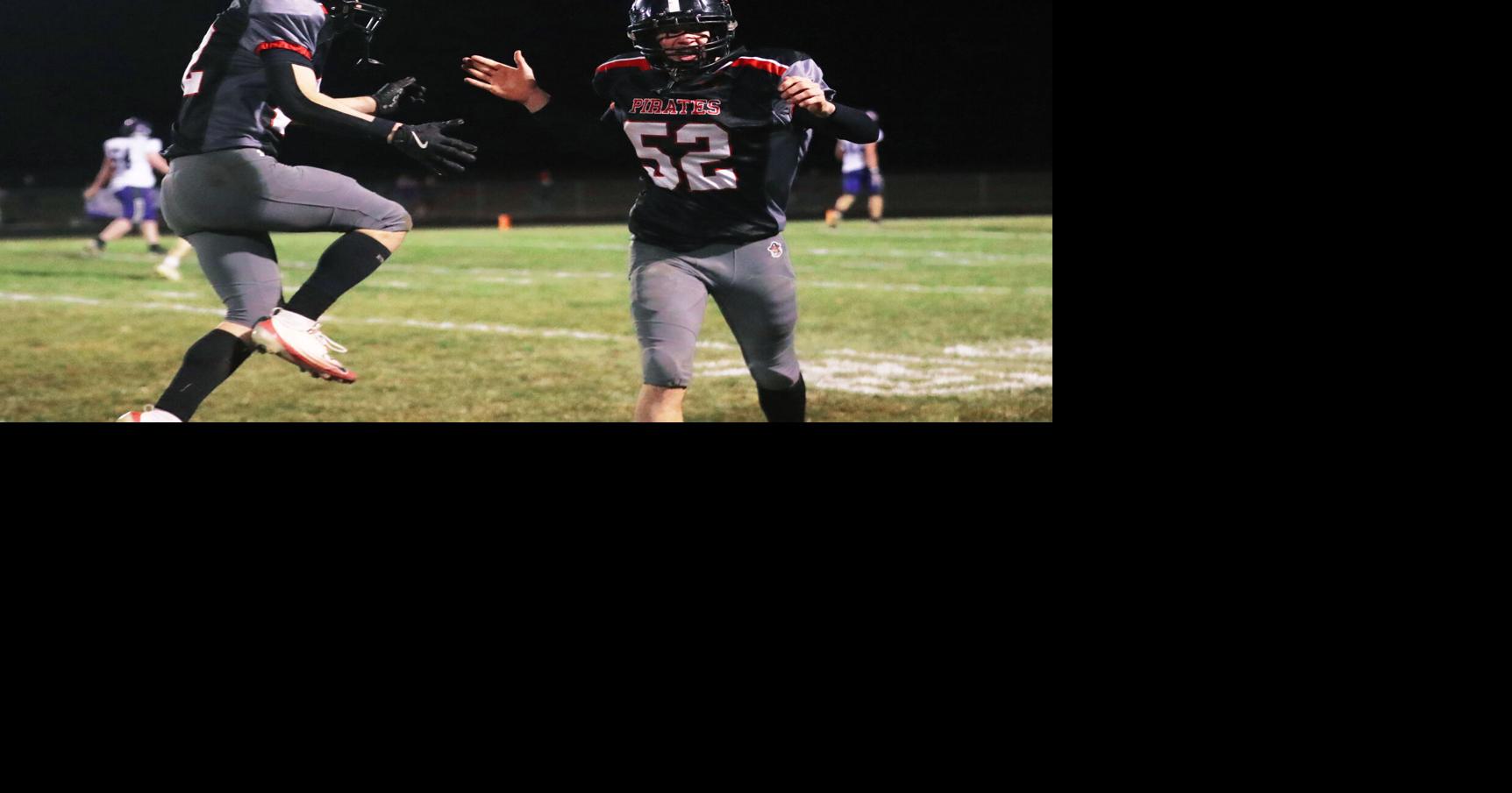 Cochrane-Fountain City football eager for state semifinal