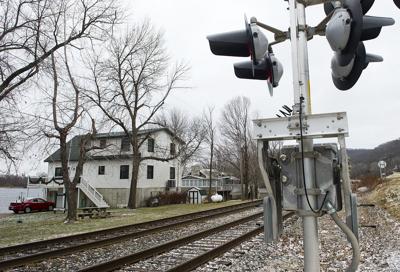 A three-hour furor: CP working on long train blockages near Homer ...