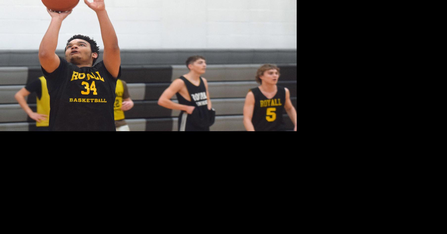 Pragmatic offense fuels Royall boys basketball back to WIAA state ...