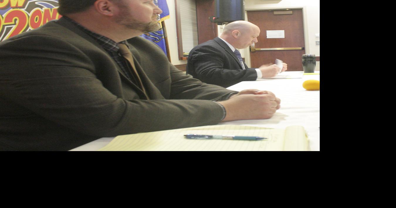 Juneau County judge candidates highlight differences