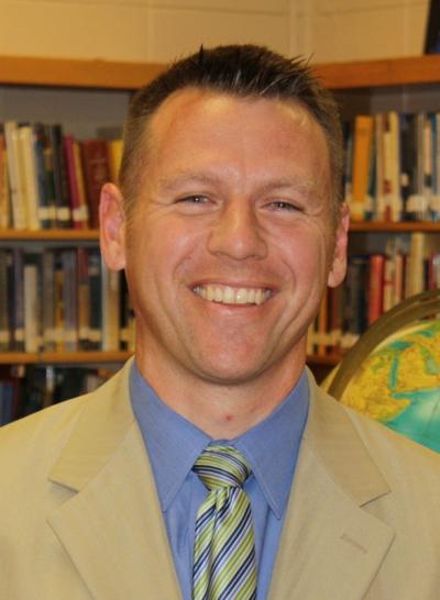 Davis getting settled in as superintendent