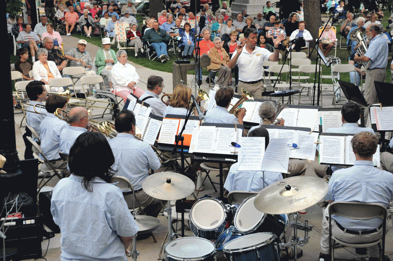 Al. Ringling Theatre to strike up the band