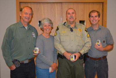 Sheriff office lists football card support