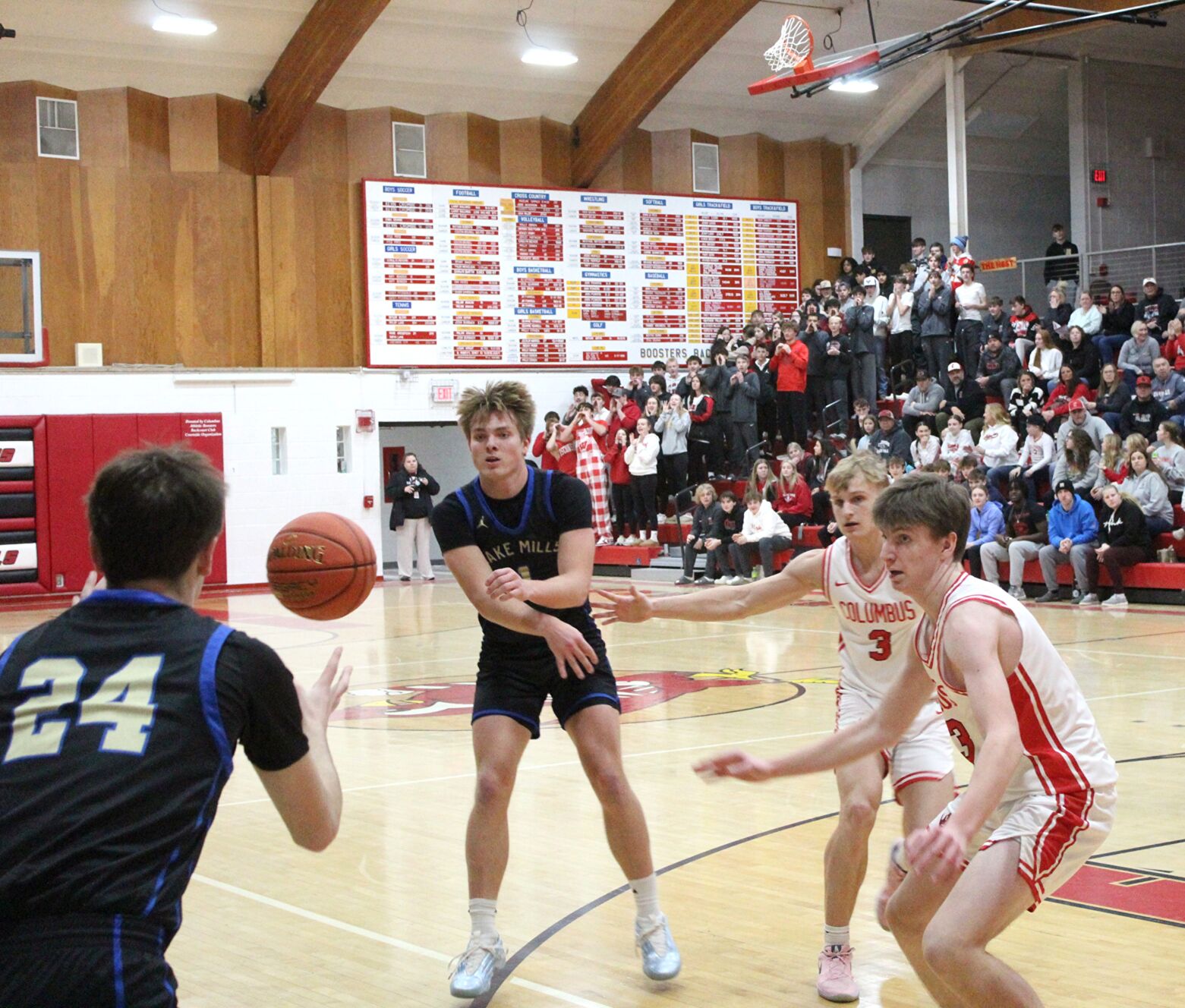 Photos: Columbus boys basketball clashes with Capitol Conference rival ...