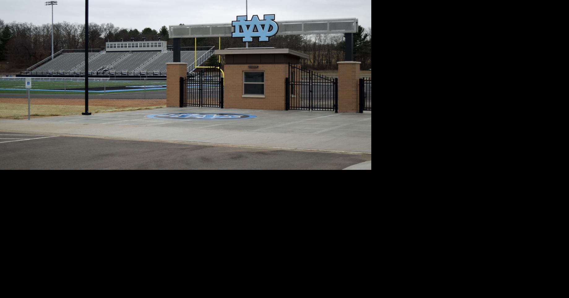 PREP FOOTBALL: Wisconsin Dells opens doors to area schools ...