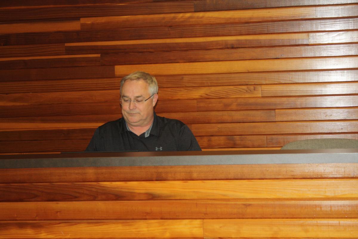 Lake Delton in early planning stages for Mackesey building renovations