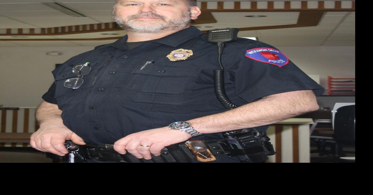 Officer retires after almost 30 years with Wisconsin Dells Police ...