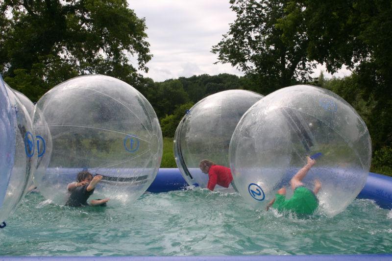 Waterballs