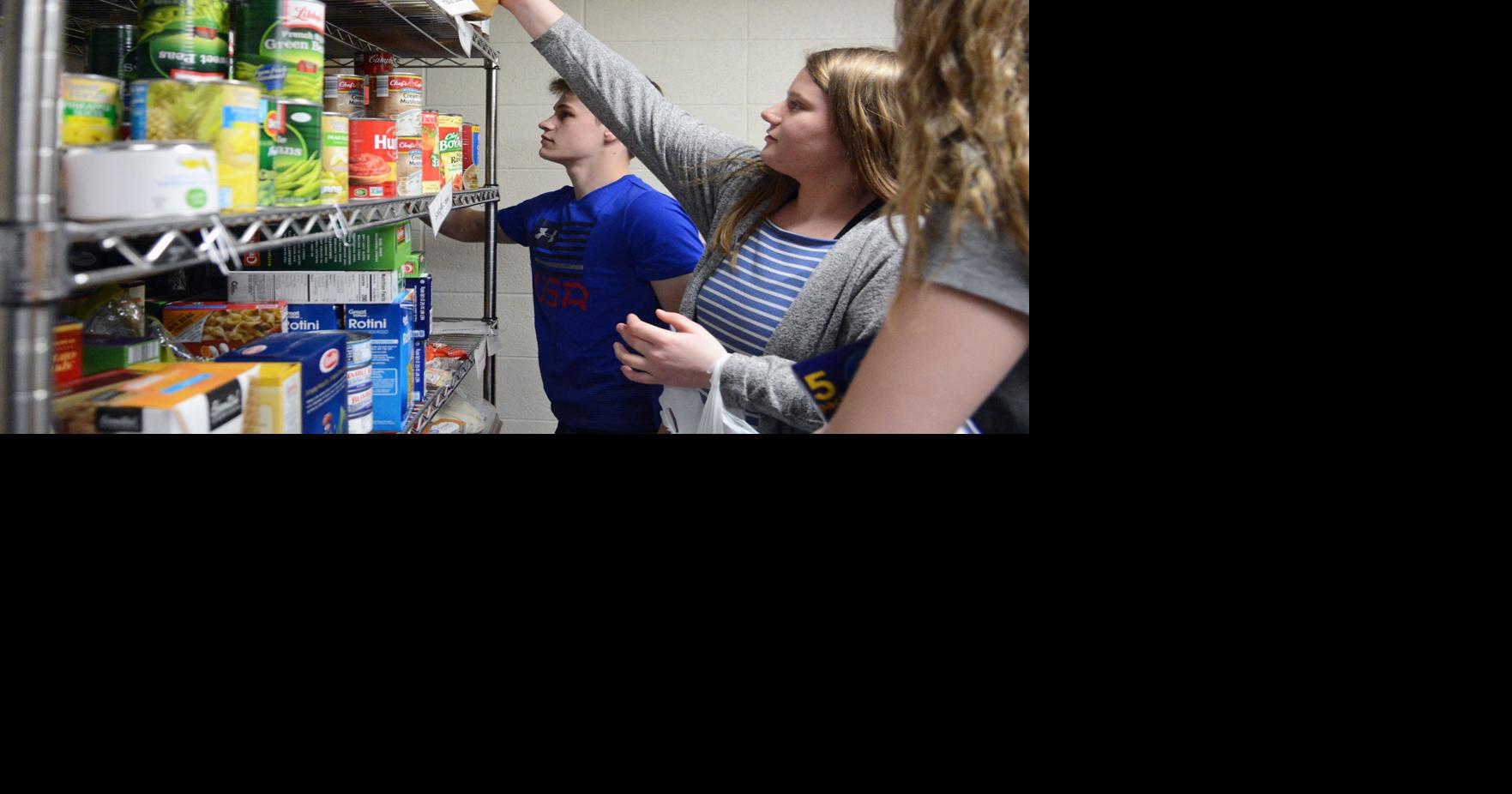 Baraboo High School clubs start food pantry to help hungry peers