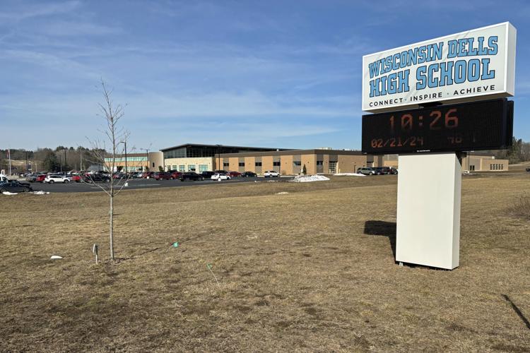 Dells schools to build new administration facility