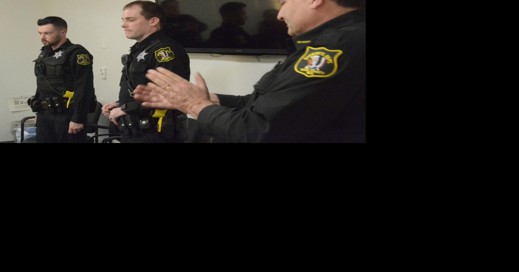 Sauk sheriff honors deputies for lifesaving response