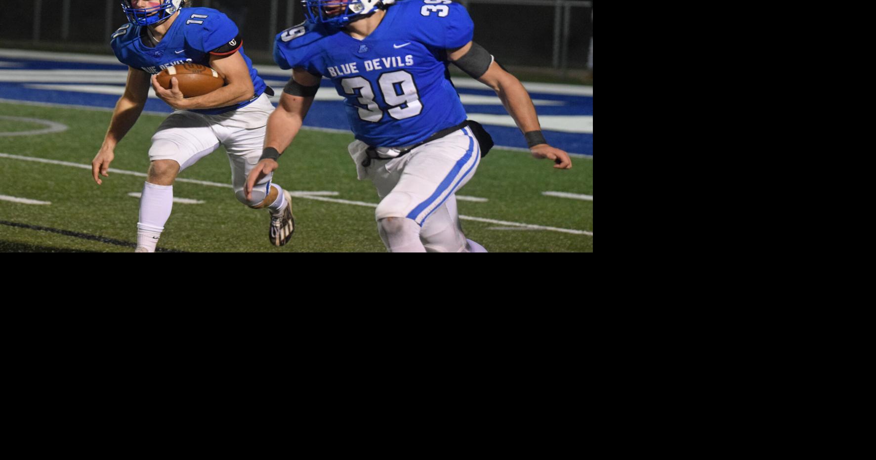 Lodi football beats West Salem in WIAA playoffs