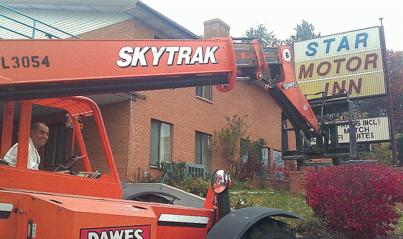 Laskaris buys Star motels, buffet on Strip | Regional news | wiscnews.com