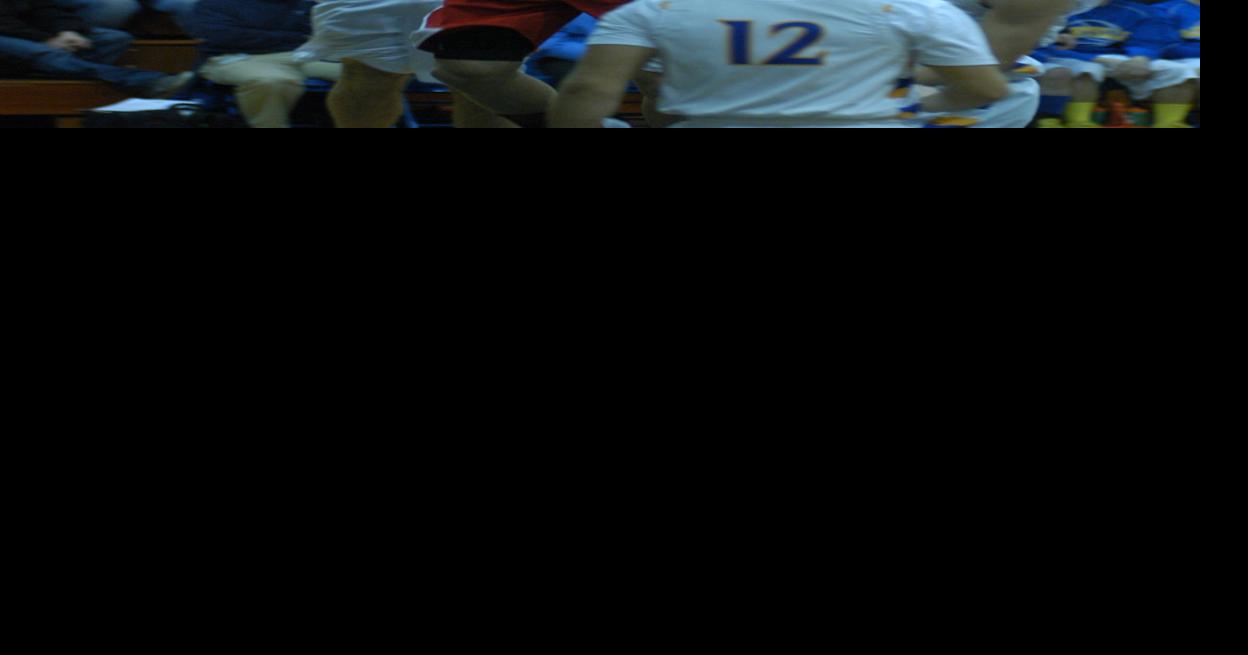 Cardinals capture holiday tournament title