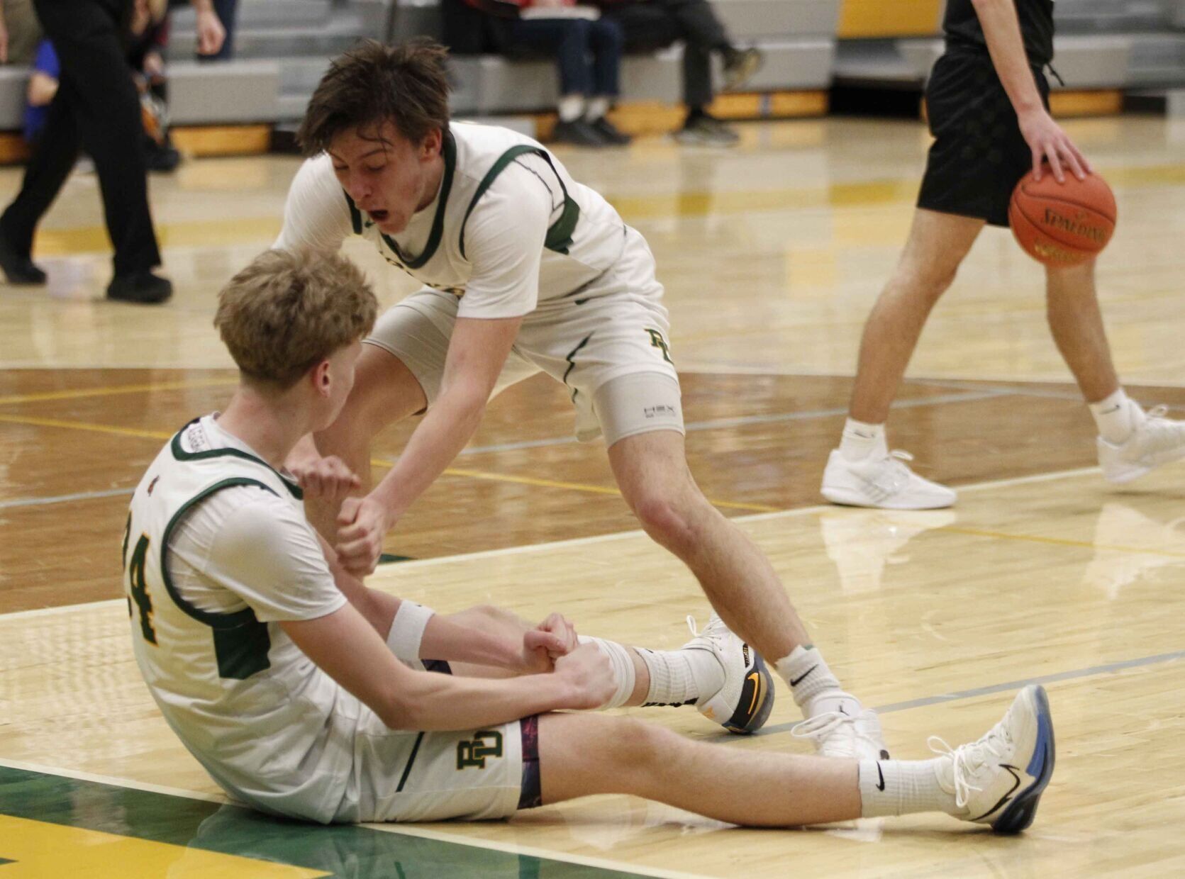 5 questions with Beaver Dam boys basketball's Ben Wittnebel