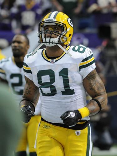 PACKERS: Knee injury ends season for Quarless