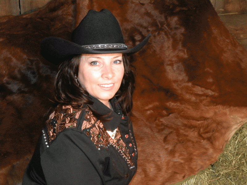 Maggie Mae to give free concert Sunday in Bowman park