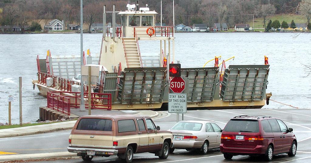 Merrimac ferry still running