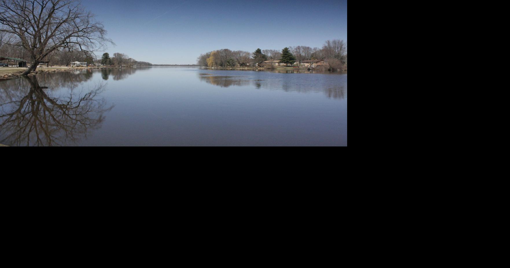 Lake Decorah restoration project making progress