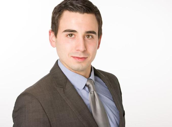 Kirsch out front in fundraising