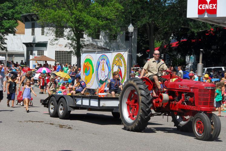 A big day for a Big Top Parade