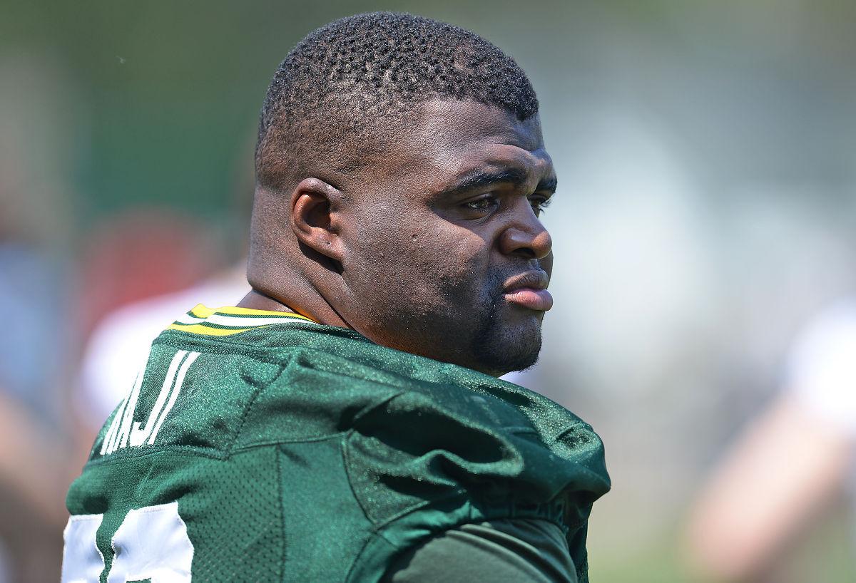 PACKERS: Raji, back after missing all of '14 because of torn biceps ...