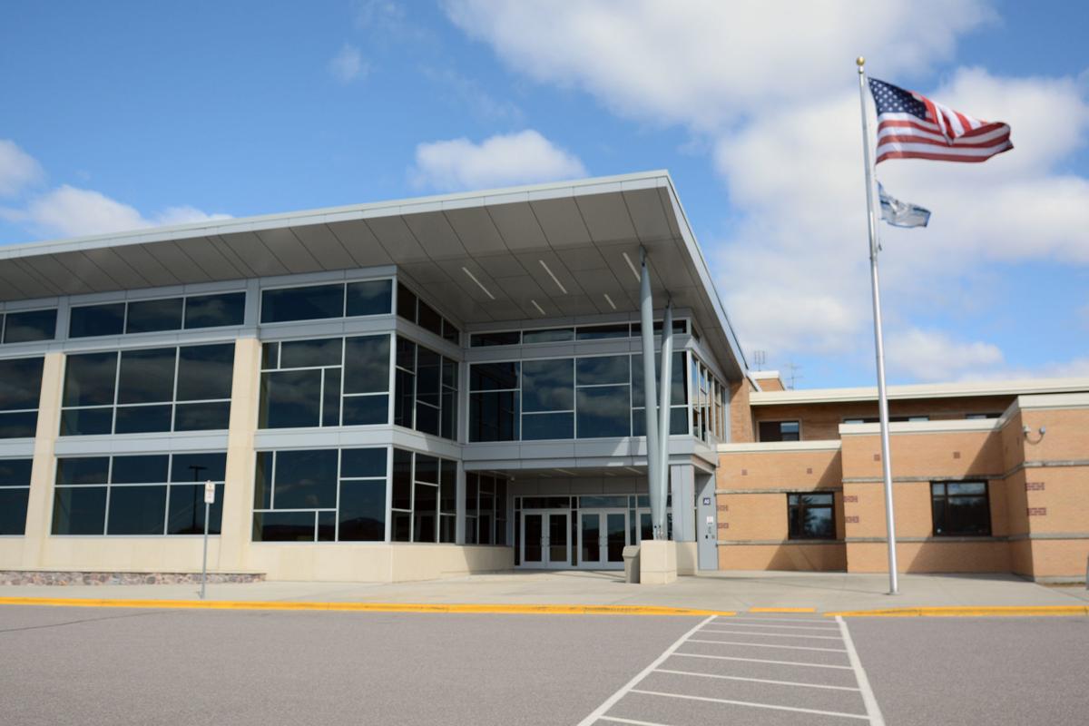 Baraboo implements 'pass/no pass' grading system for students in high ...