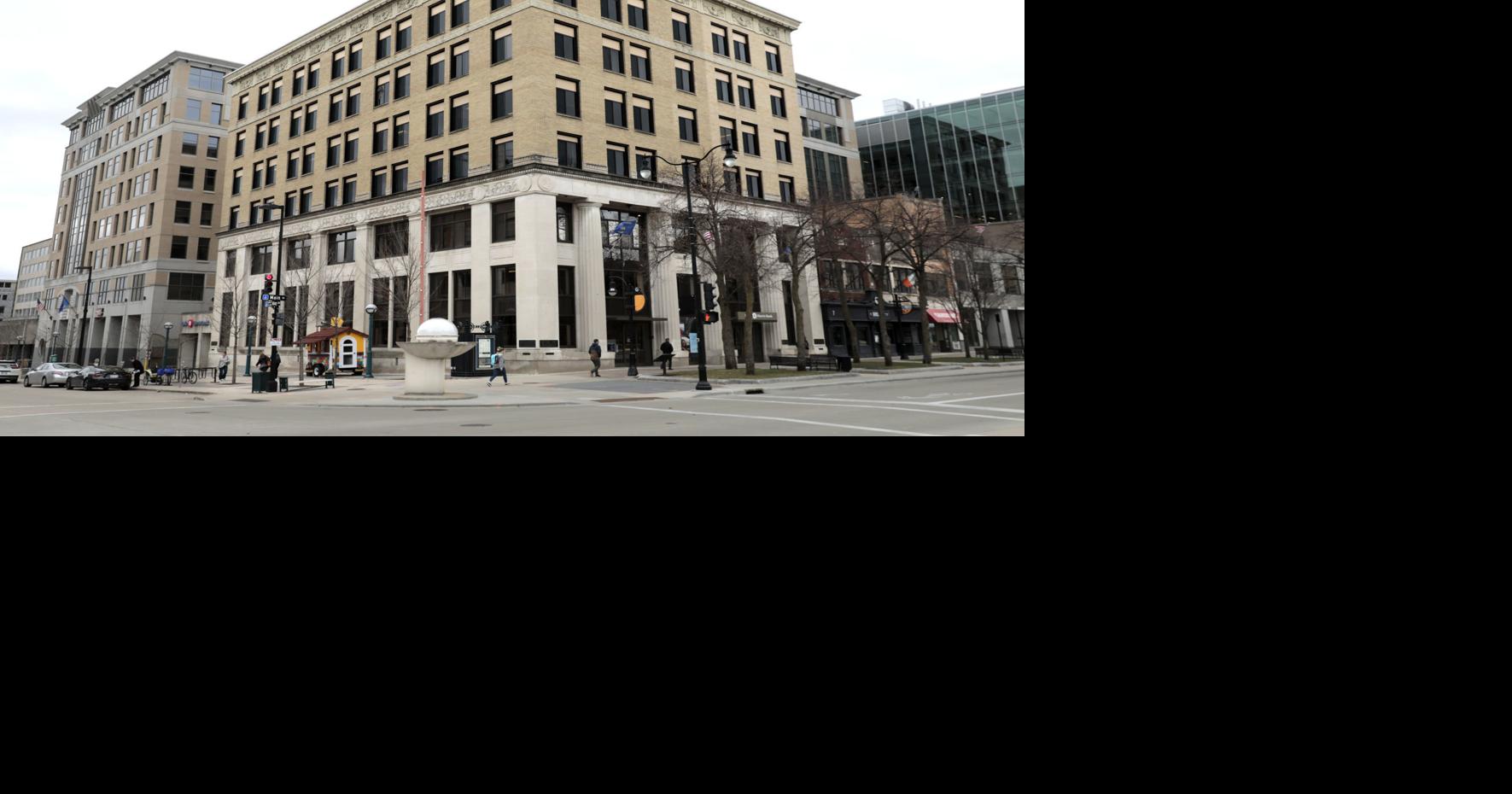 Foxconn to buy BMO Harris Bank building on Capitol Square