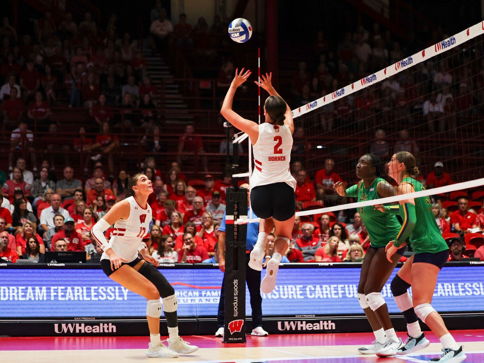 3 takeaways from Wisconsin volleyball’s exhibition match