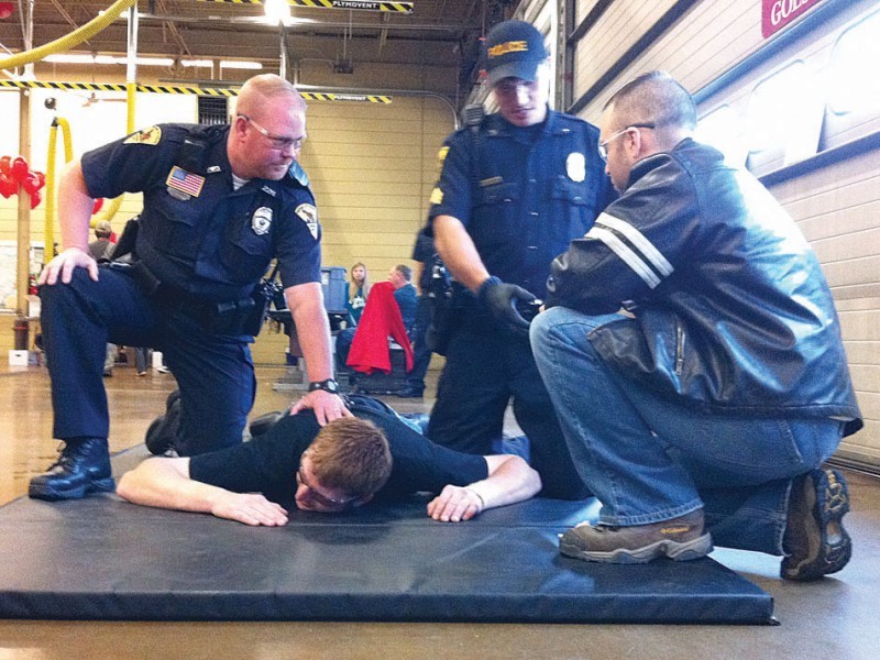 Taser demonstration at open house; WITH VIDEO
