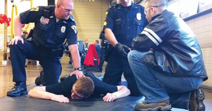 Taser demonstration at open house; WITH VIDEO