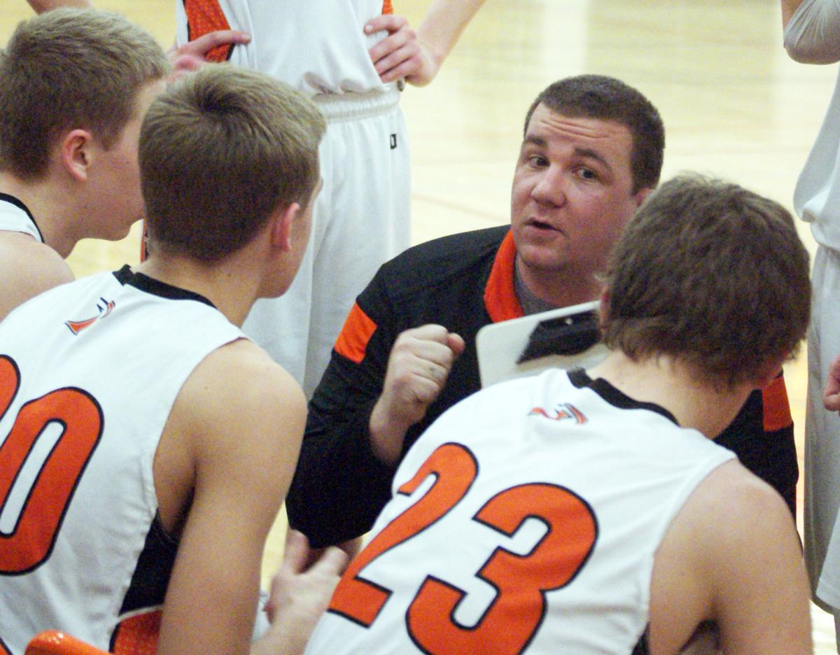PREP BOYS BASKETBALL: Berger returns to Portage as school's next coach