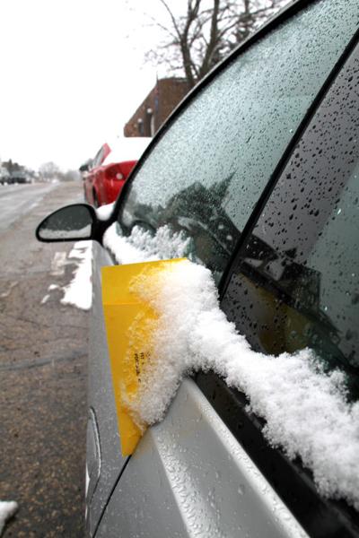 City officials want cars off restricted streets in snow emergencies ...