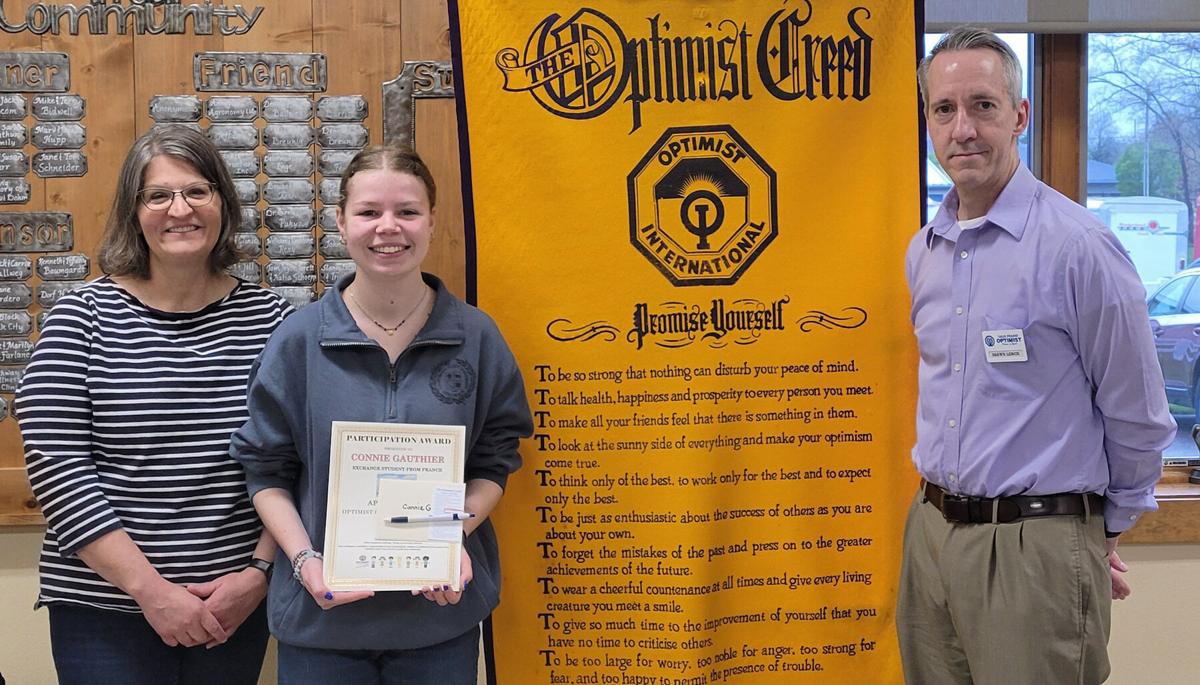 FRENCH EXCHANGE STUDENT SPEAKS WITH OPTIMISTS
