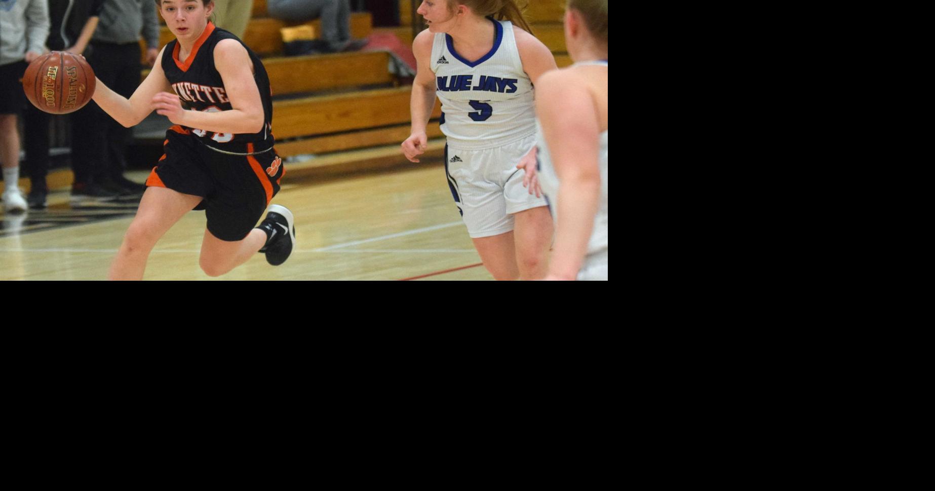 Getting to know Poynette girls basketball senior Hadley Walters