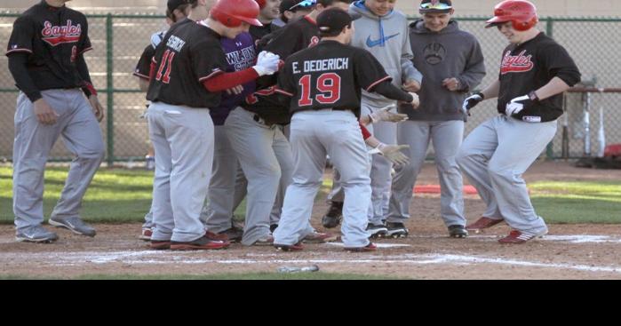 Prep Baseball: Eagles roll at Jaycee Park, silenced at Reedsburg