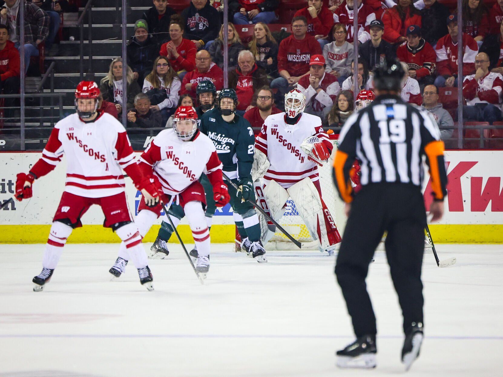Photos: Wisconsin men's hockey wraps up series vs. Michigan State