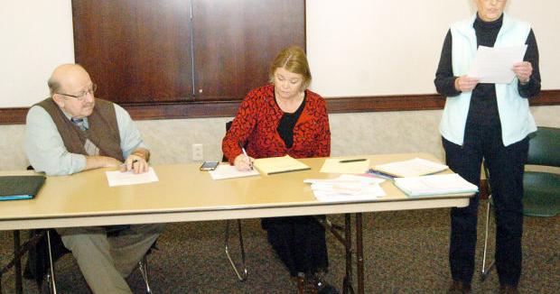 Power line opponents ask Brooks for help