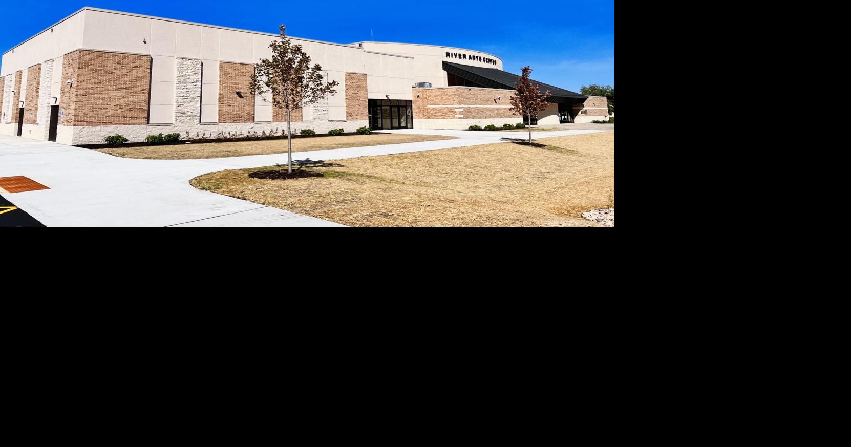 Leola Hall, part of the Sauk Prairie River Arts Center, has grand opening