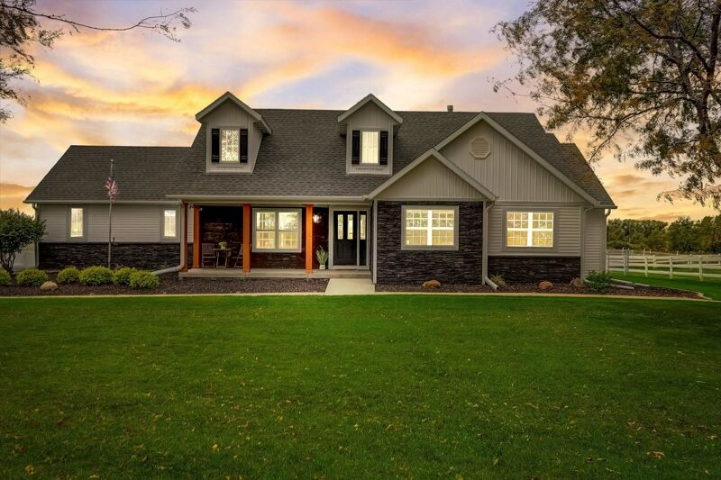 3 Bedroom Home in DeForest - $999,990