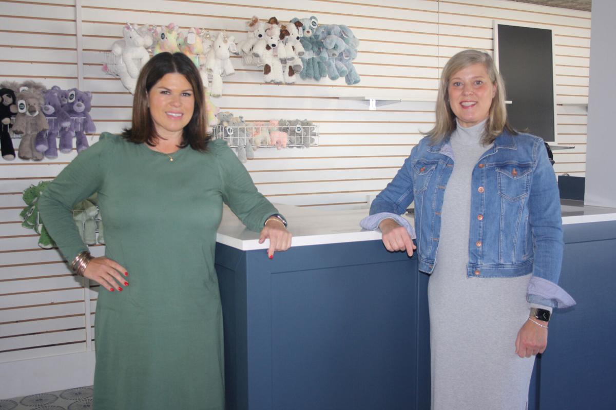 Del-Bar owners purchase Mr. Pancake in Lake Delton