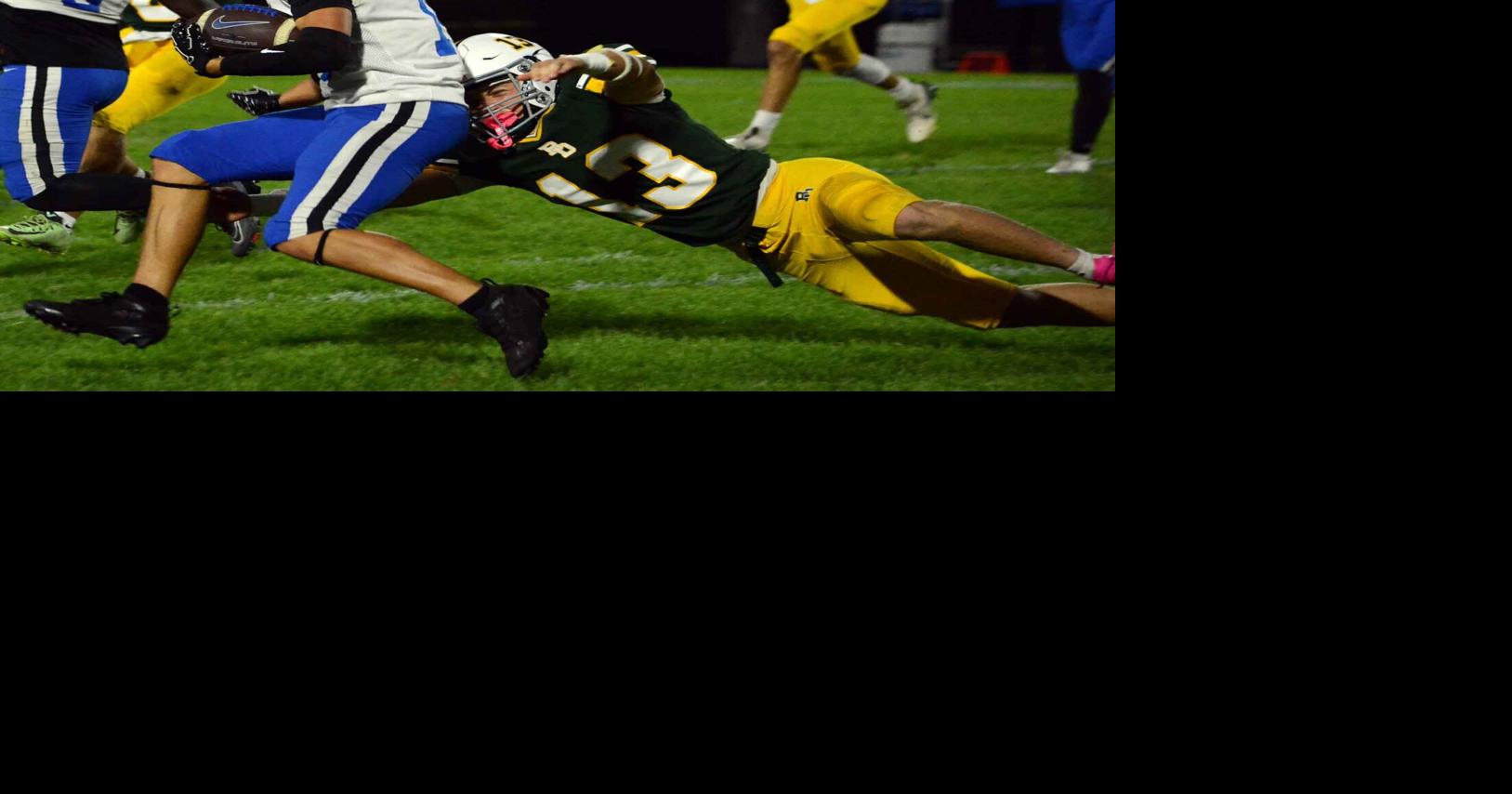 Photos: Beaver Dam hosts Watertown in East Central Conference football game