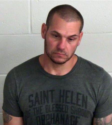 Two charged for drugs after 1 a.m. Mauston traffic stop for loud exhaust