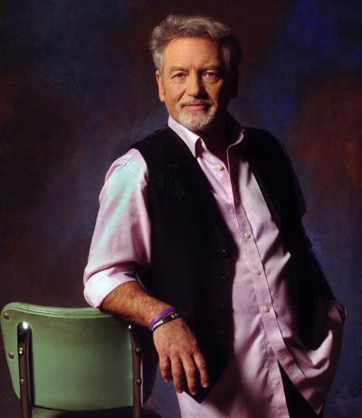 Country singer Larry Gatlin to perform Saturday at River Arts